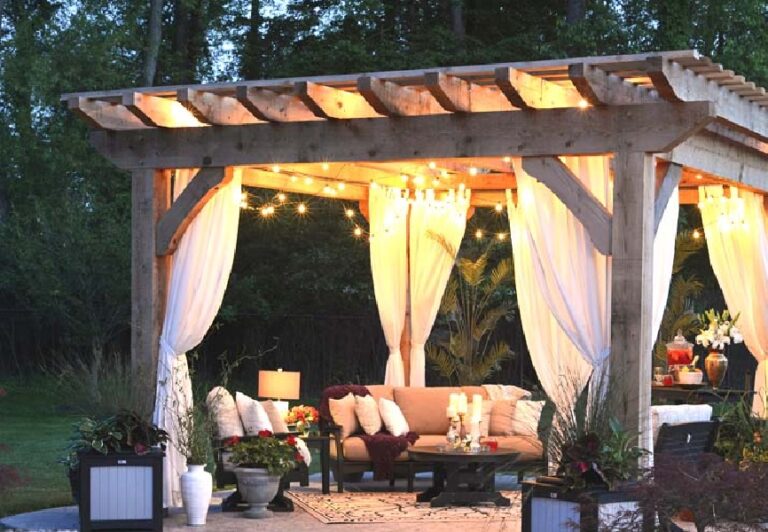 6 ways to create a private outdoor space — allthingshome.ca