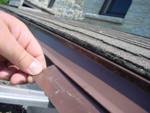 Eavestrough leaks: Two options to solve back-of-trough issues — allthingshome.ca