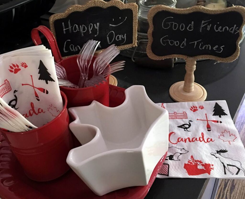 Quick and easy tablescaping ideas for your next gathering ...